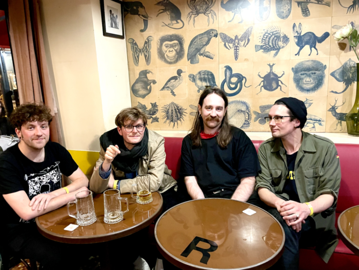 Interview : Yard Act - A band looked after by the Universe