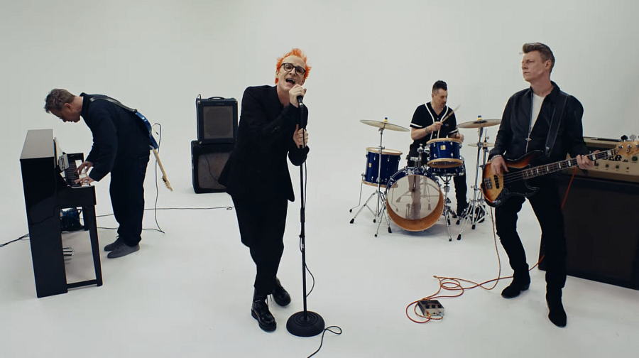 Travis dévoilent un nouveau single et annoncent un album pour cet été